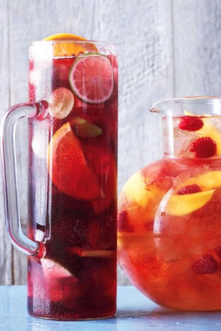 Top 16 Girly Drinks For A Classy Girl’s Night Out