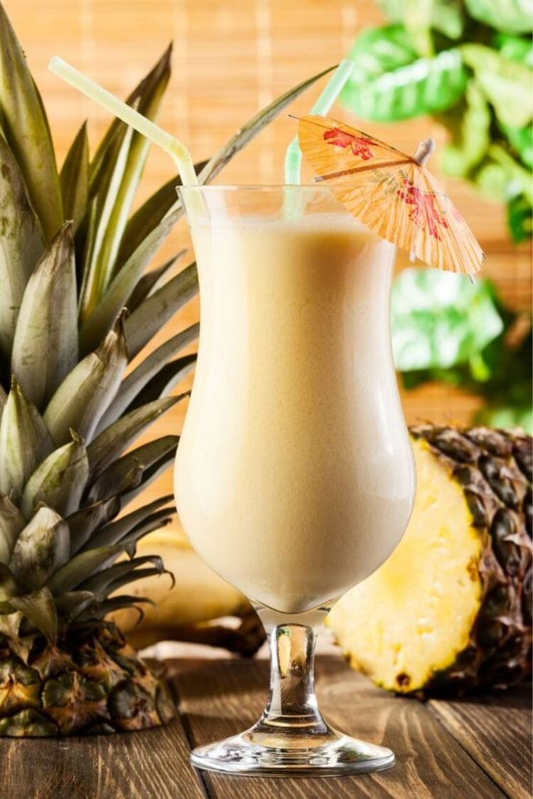 Top 16 Girly Drinks For A Classy Girl’s Night Out