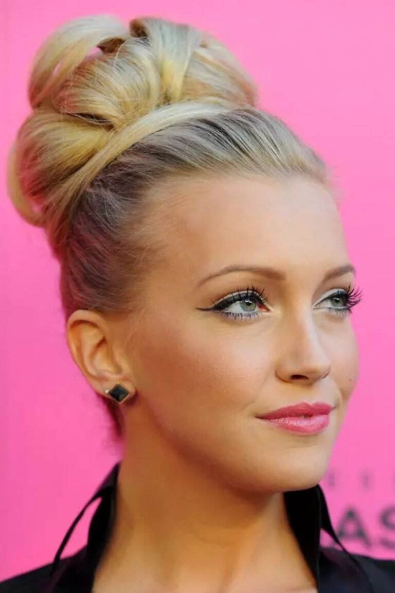 Top 27 Frontal Hairstyle Ideas For Revamped Look In 2024