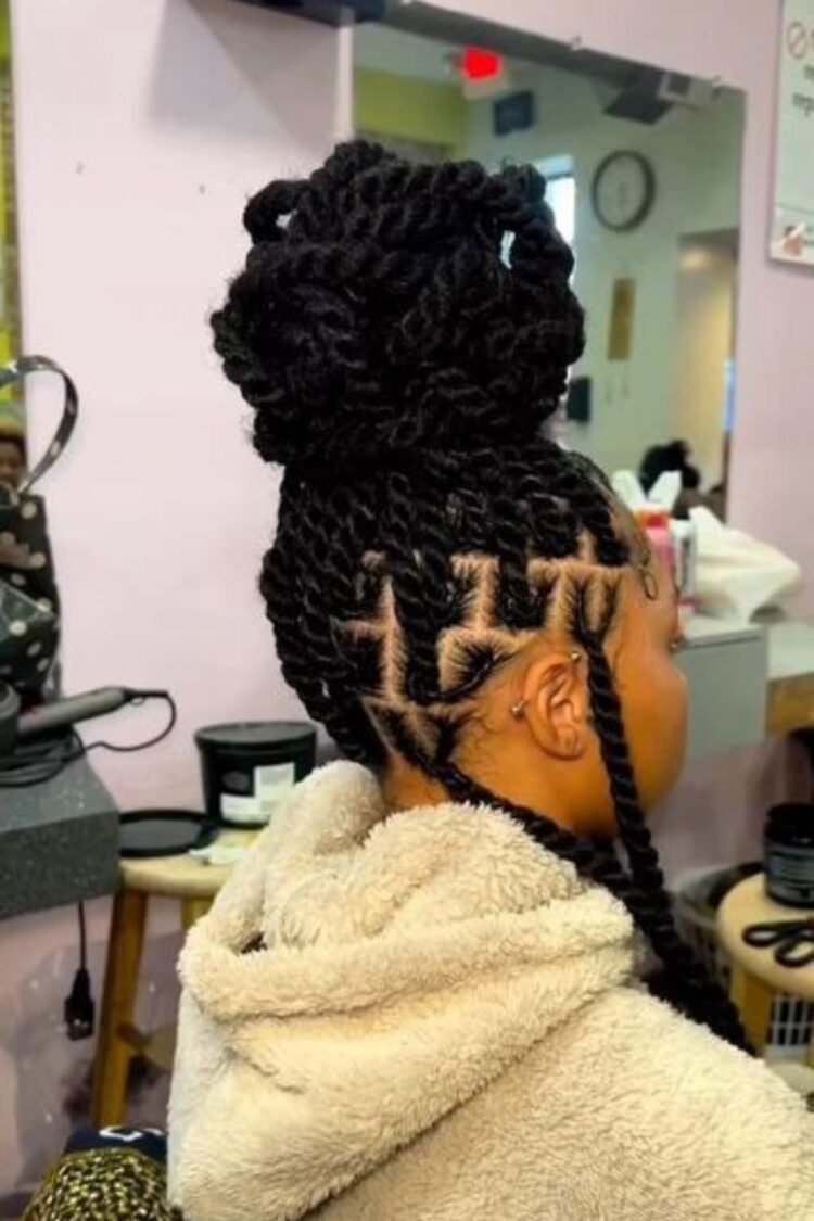 25 Best Invisible Locs Hairstyle To Try In 2024