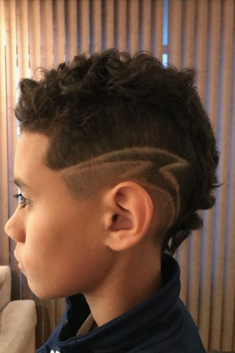 12 Trendy Lightning Bolt Haircut Ideas to Style Now