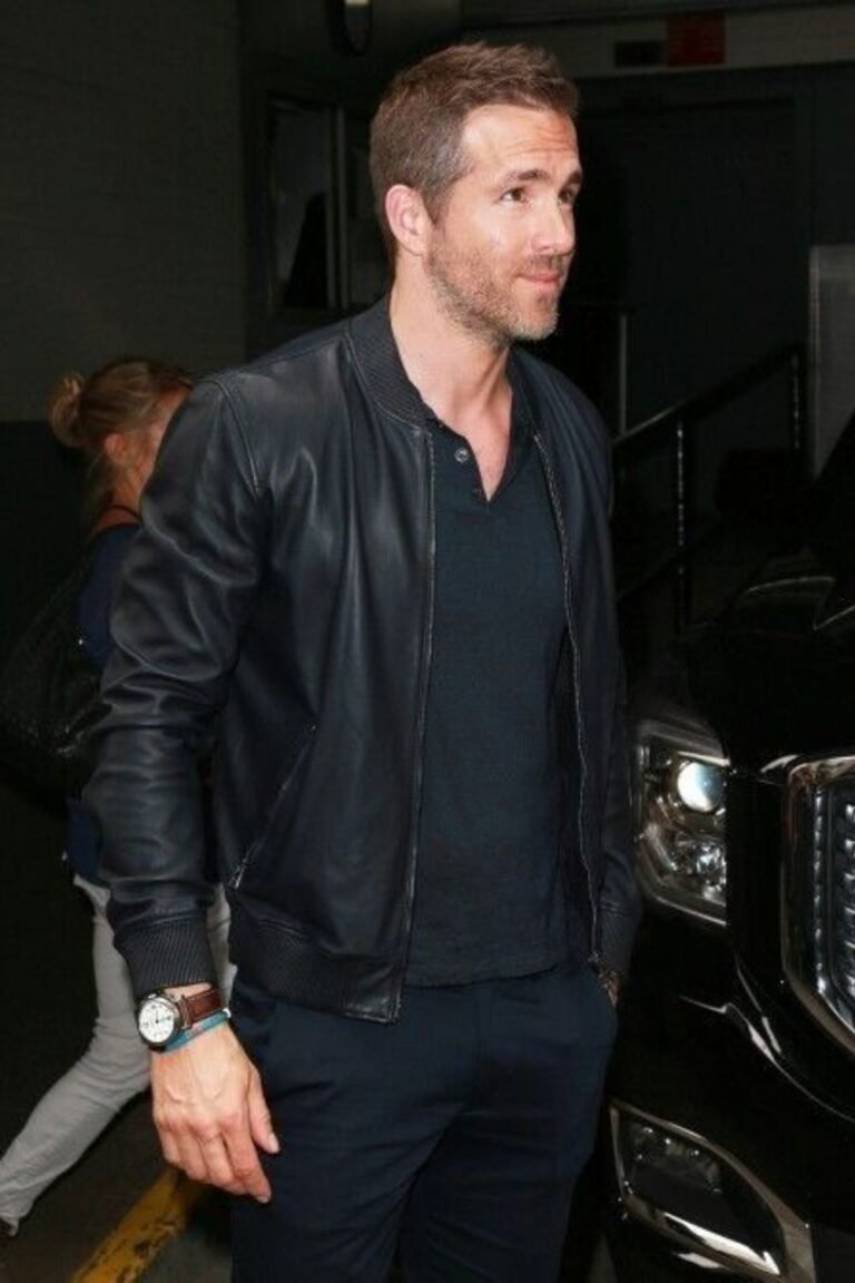 Top 10 Ryan Reynolds Haircut Ideas For Superhero Looks