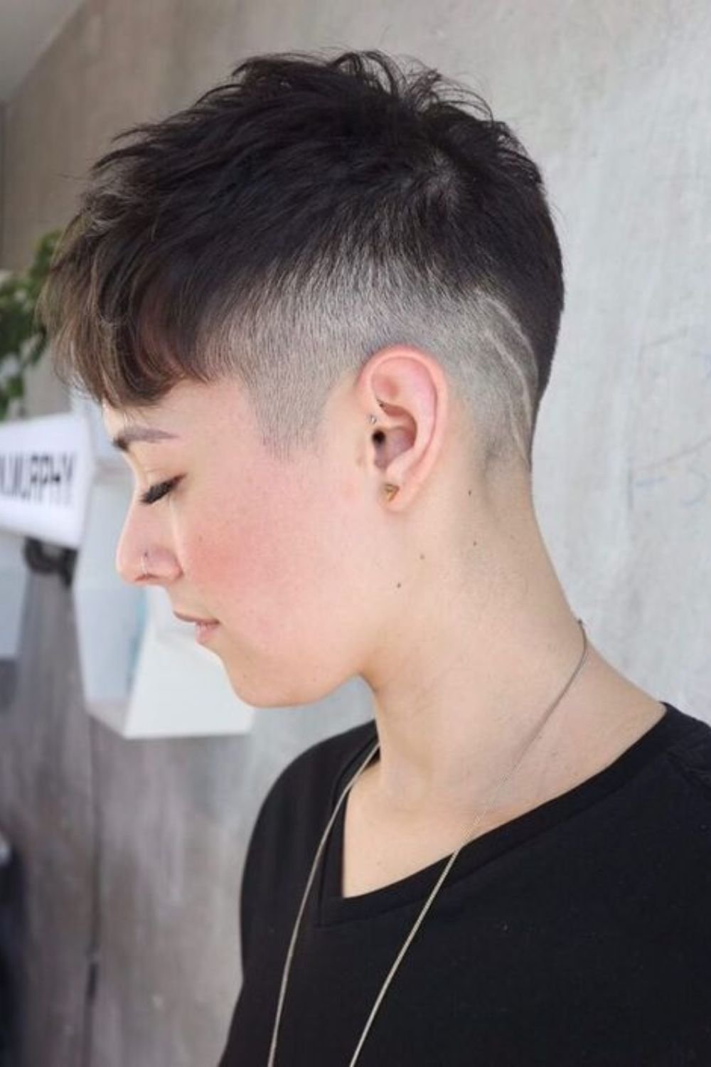 17 Tomboy Short Fluffy Haircuts to Look Cool Now