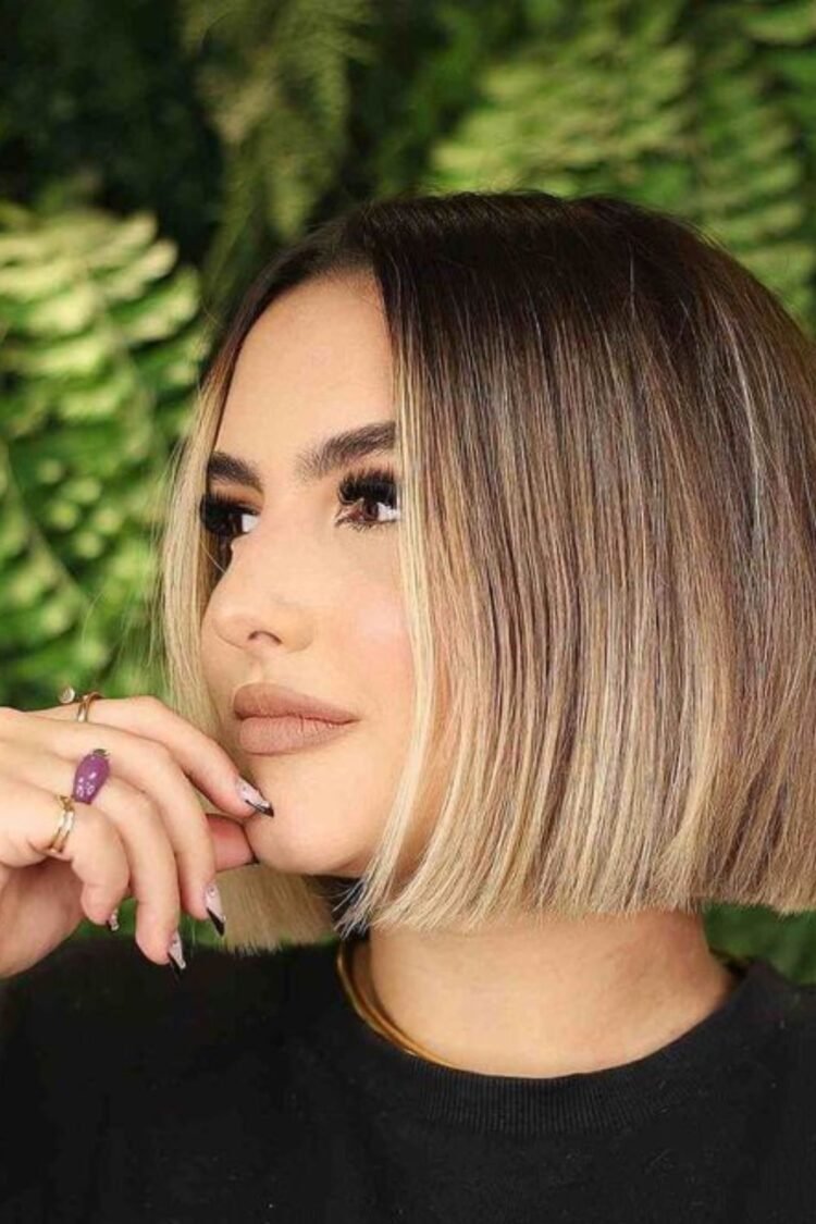Top 13 Best Courtroom Hairstyles For Ladies To Wear