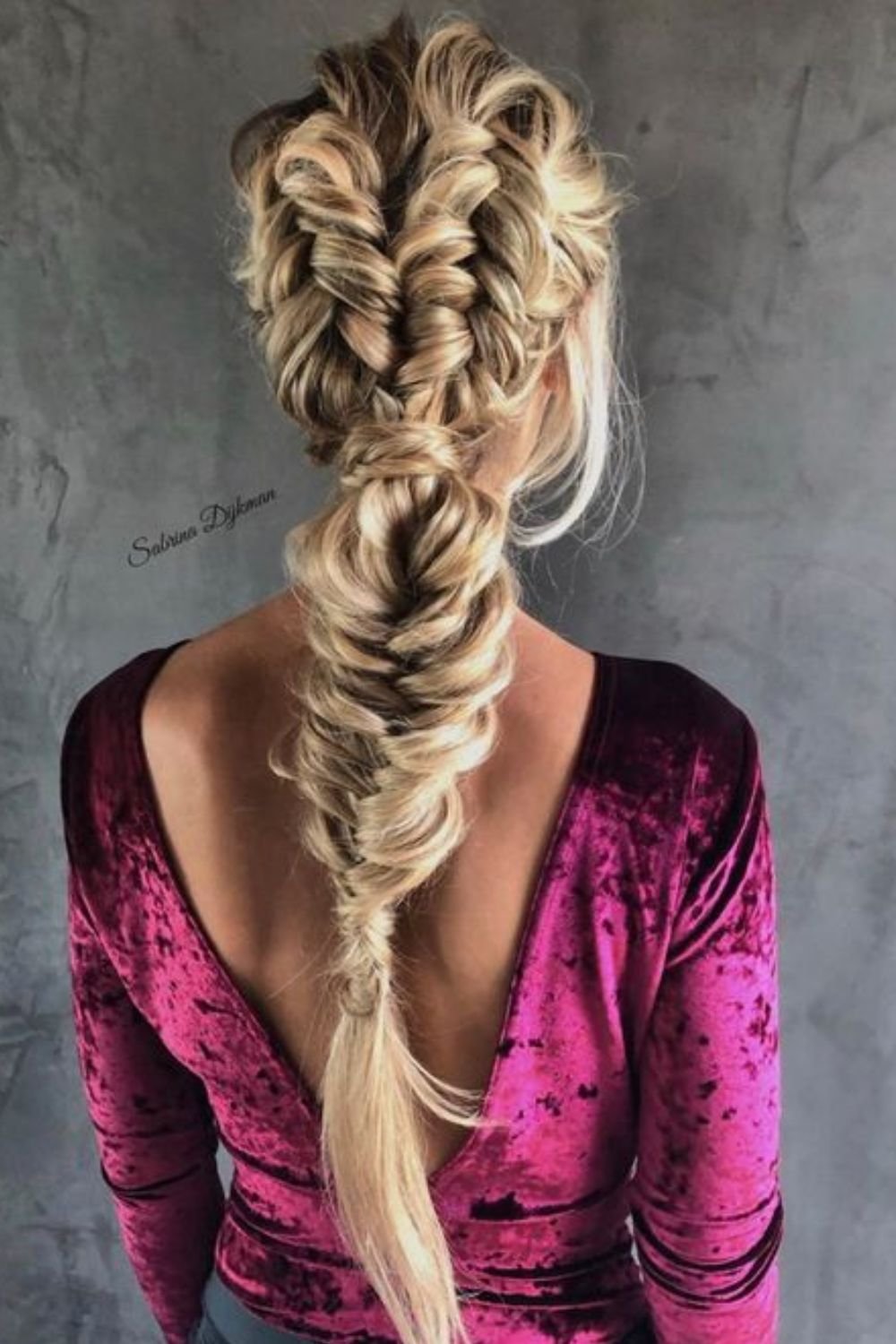 Top 19 Peekaboo Braids For Women To Unveil Elegance