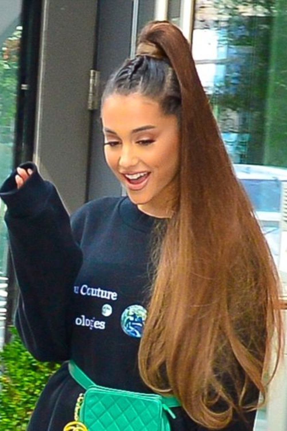 Top 15 Best Hairstyles For Ladies To Wear On Airport