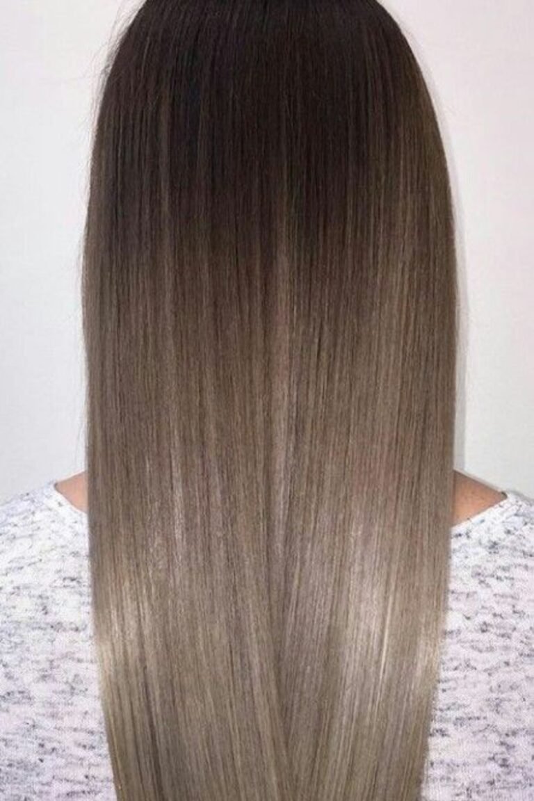 15 Chic & Practical Hairstyles For A Waitress