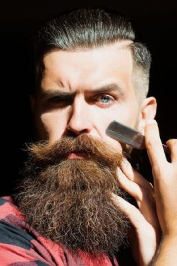 Top 19 Beard Styles For Round Faces To Amend Masculine Charm