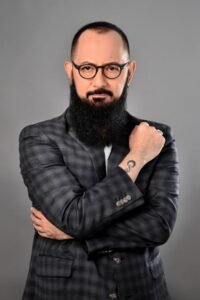 Top 19 Mexican Beard Styles Embracing Culture And Manliness