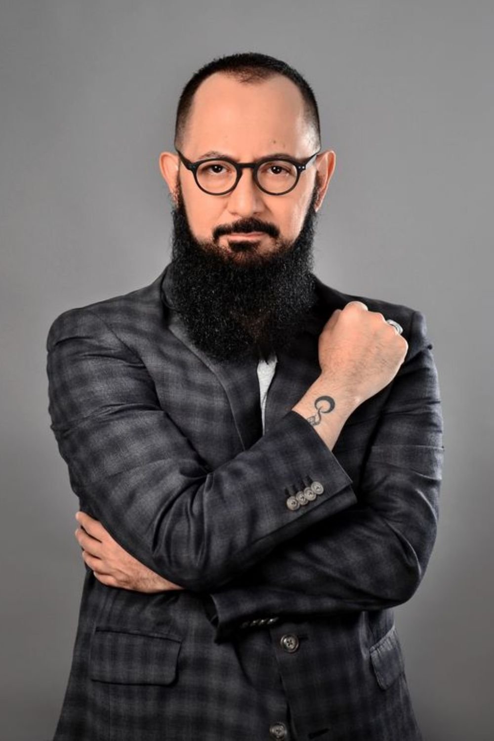 Top 19 Mexican Beard Styles Embracing Culture And Manliness