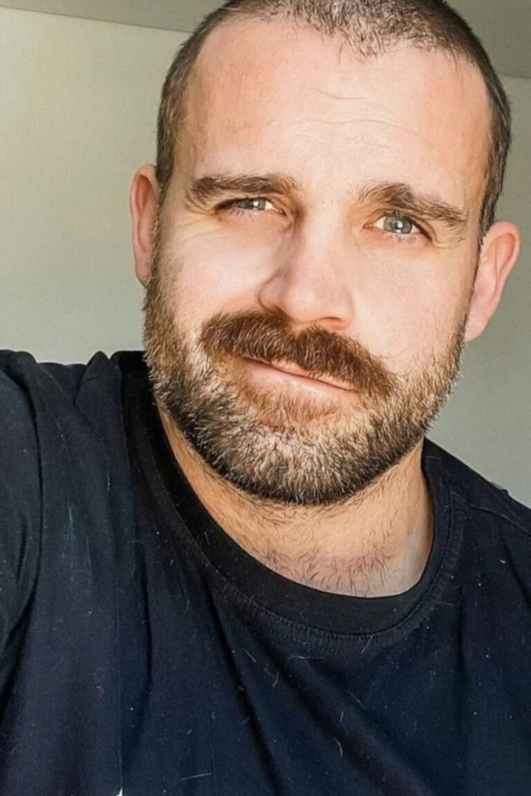 Top 20 Short Beard Styles For Men To Follow