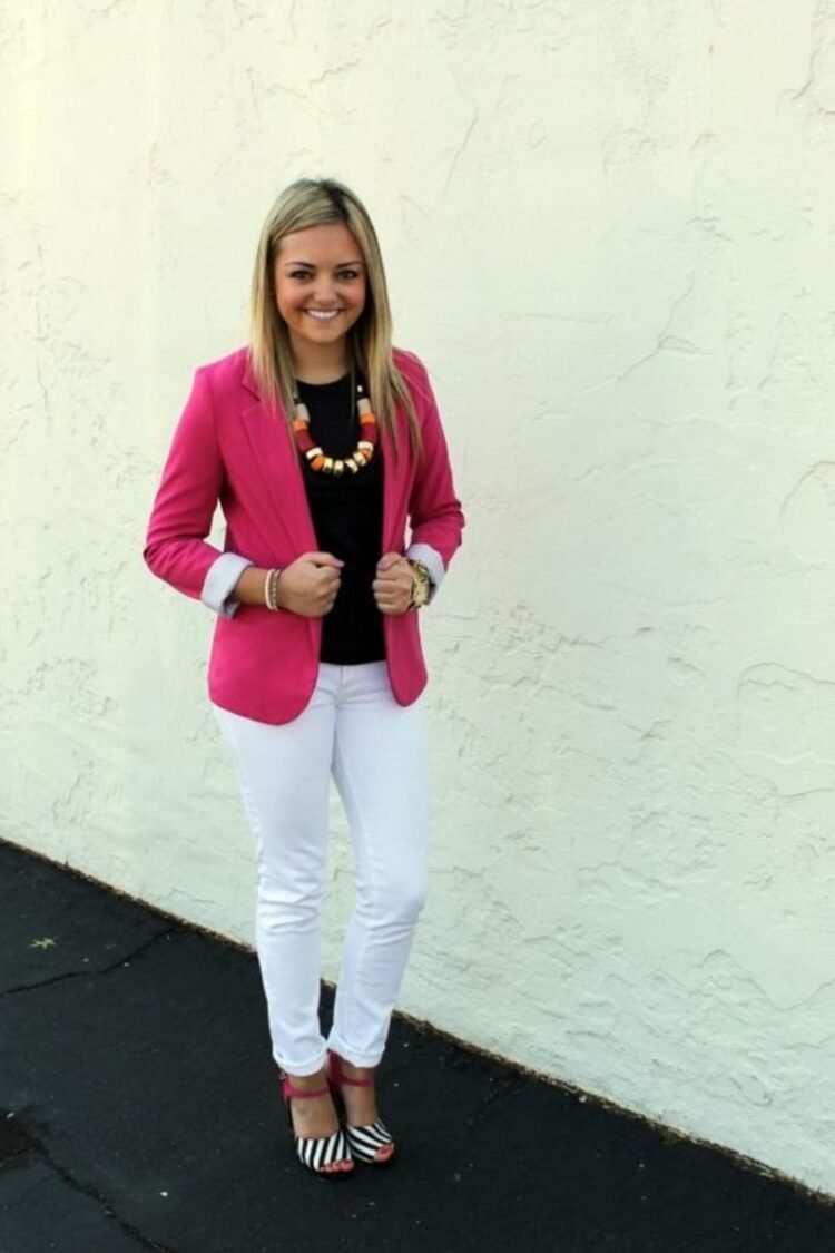 25 Chic Pink Blazer Outfit Ideas For Trendy Style