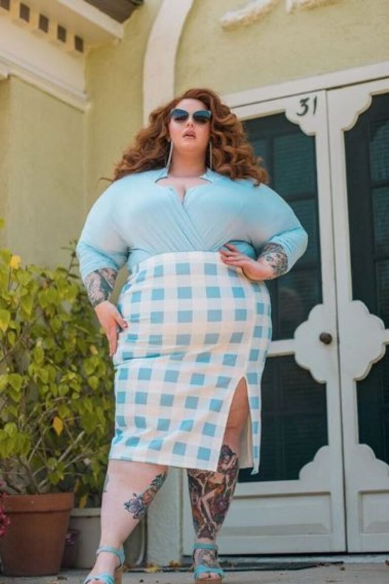 Curvy vs. Full Figured: What's The Difference?