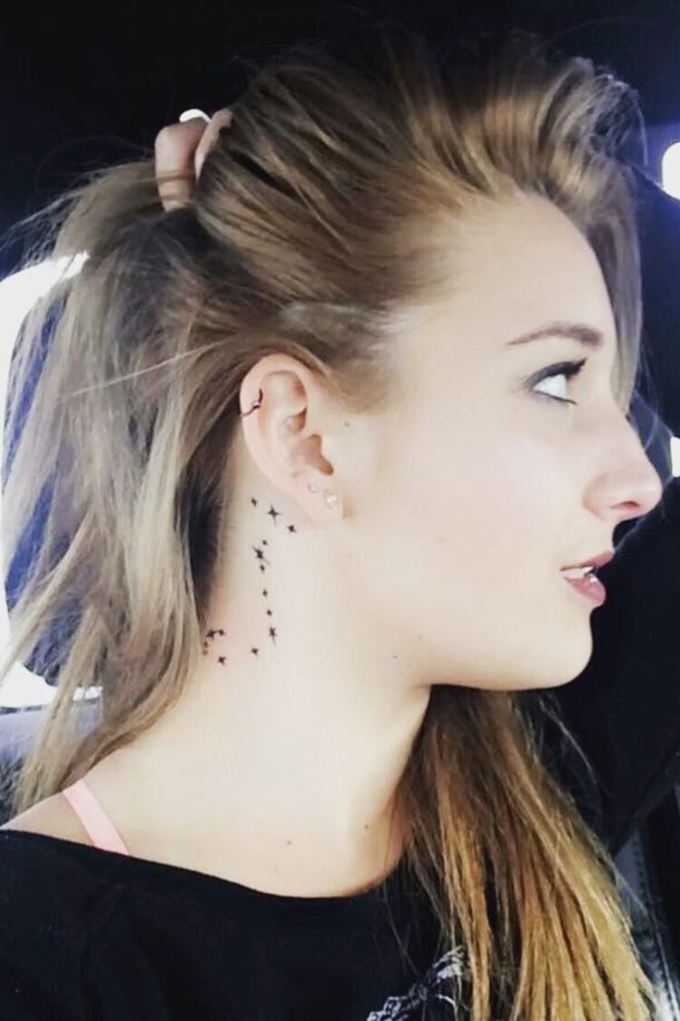 26 Celestial Star Neck Tattoo Ideas For Beauty