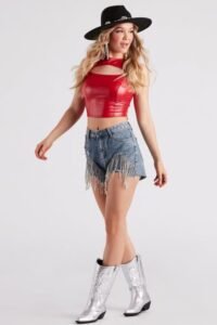 Top 15 Disco Cowgirl Outfit Ideas To Shine On The Dancefloor