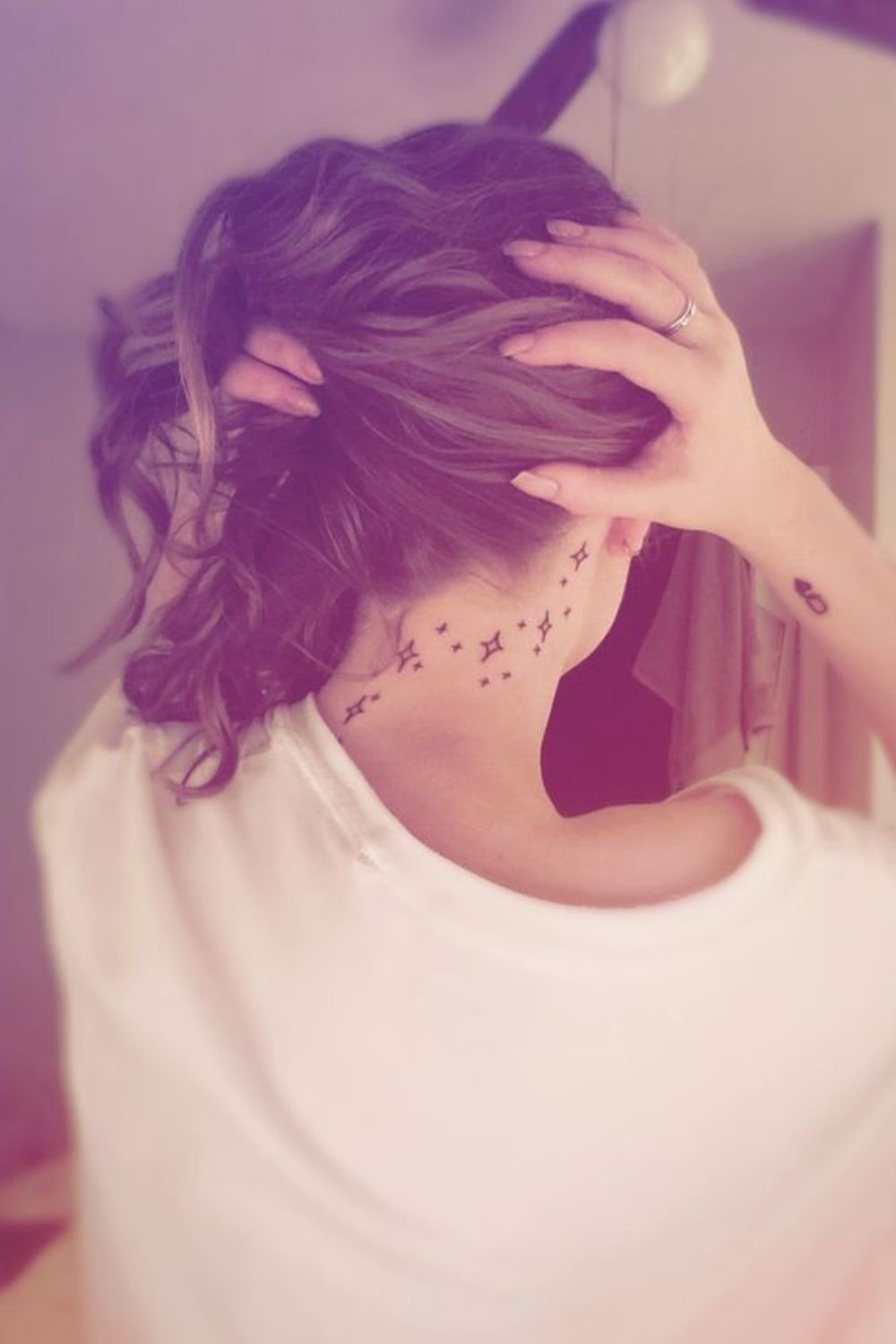 26 Celestial Star Neck Tattoo Ideas For Beauty