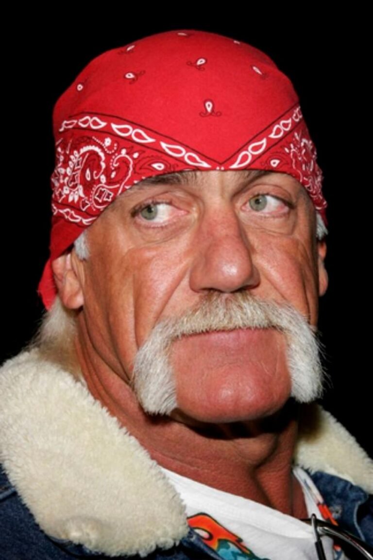 Hulk Hogan Mustache: How To Grow And Trim?