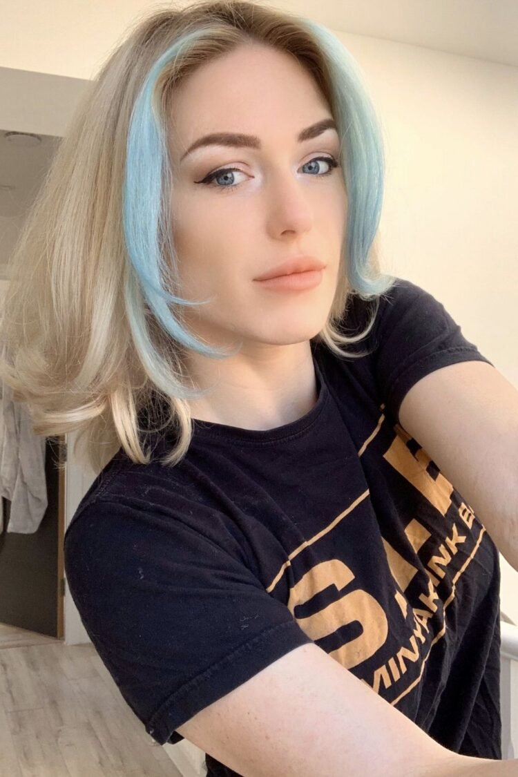 Top 15 Skunk Streak Hair Ideas for Women to Try Now