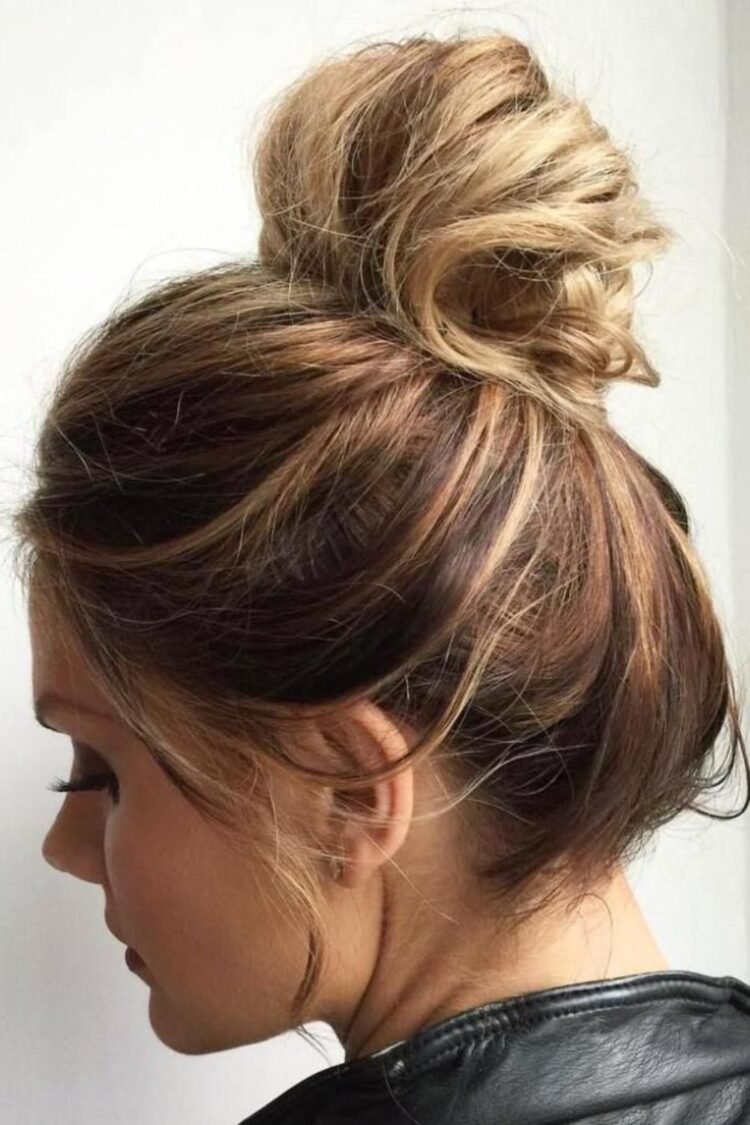 Top 15 Hairstyles Tailored For Women With Big Ears