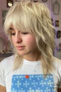 Top 18 Short Wolf-Cut Haircuts For Women To Try Now