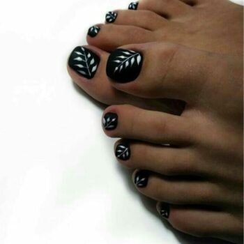 Top 18 Black Toe Nails Designs to Express Elegance In Simplicity
