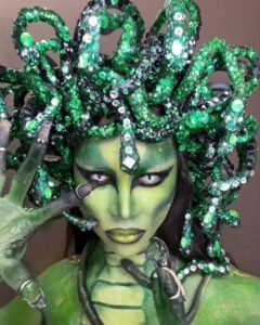 9 Best Medusa Makeup Ideas To Mesmerize This Halloween