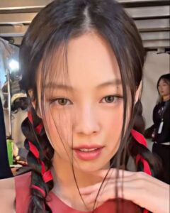 14 Stunning Ribbon Hairstyles To Look Cute & Classy