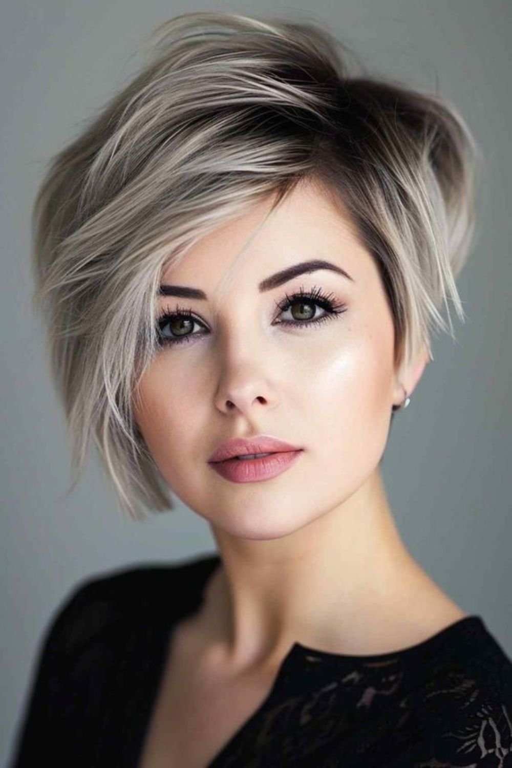 35 Famous Pixie Bob Haircuts For Women To Try This Season