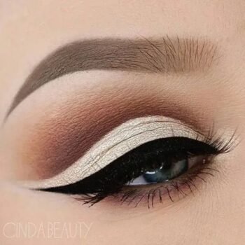17 Rock White Eyeshadow Looks You Need to Try This Year