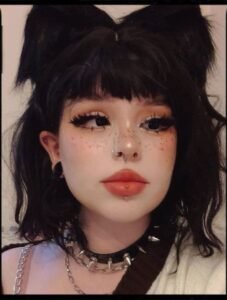 25 Show-Stopping E-Girl Makeup Looks For Your Next Night Out
