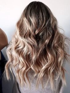 20 Popular Beach Hairstyles To Rock This Season