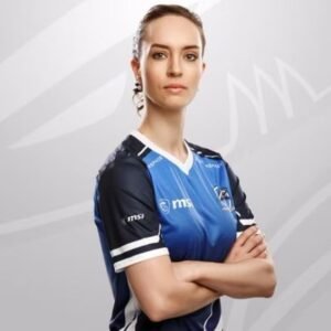 10 Epic Gamer Outfits To Help You Dominate In Style