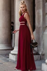 15 Outfit Ideas to Dress to Impress Fashion Designers