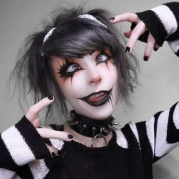 18 Bold and Fun Clowncore Makeup Ideas to Try Now