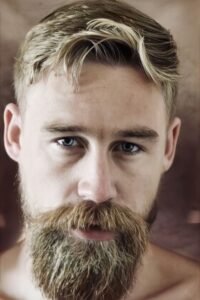 17 Top Bushy Beard Styles for the Ultimate Masculine Look