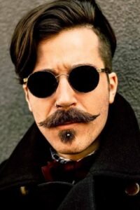 10 Classic Soul Patch Beard Ideas To Jazz Up Your Look