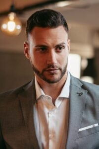 10 Classic Soul Patch Beard Ideas To Jazz Up Your Look