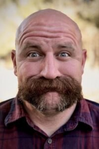 15 Stunning Heavy Stubble Styles You Can’t Afford to Miss