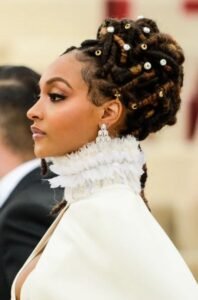 13 Short Loc Styles Ideas That Are Easy to Maintain and Style