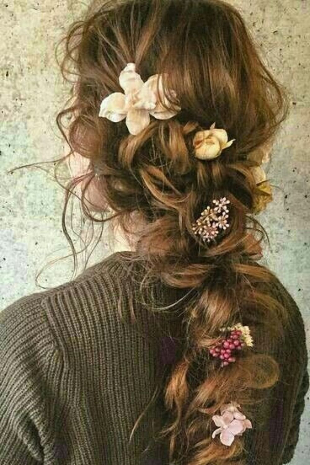 20 Top Curly Hair Halloween for Women That Are Trending Now