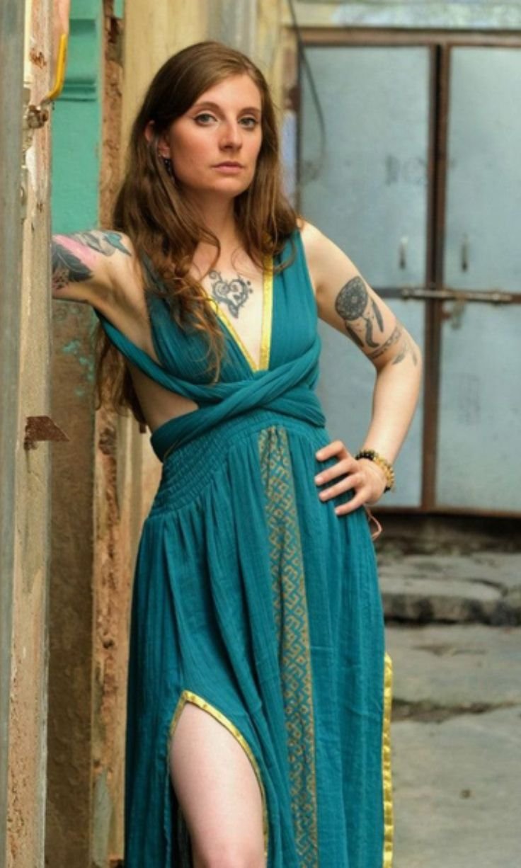 16 Cleopatra Halloween Costume Ideas You’ll Love to Wear