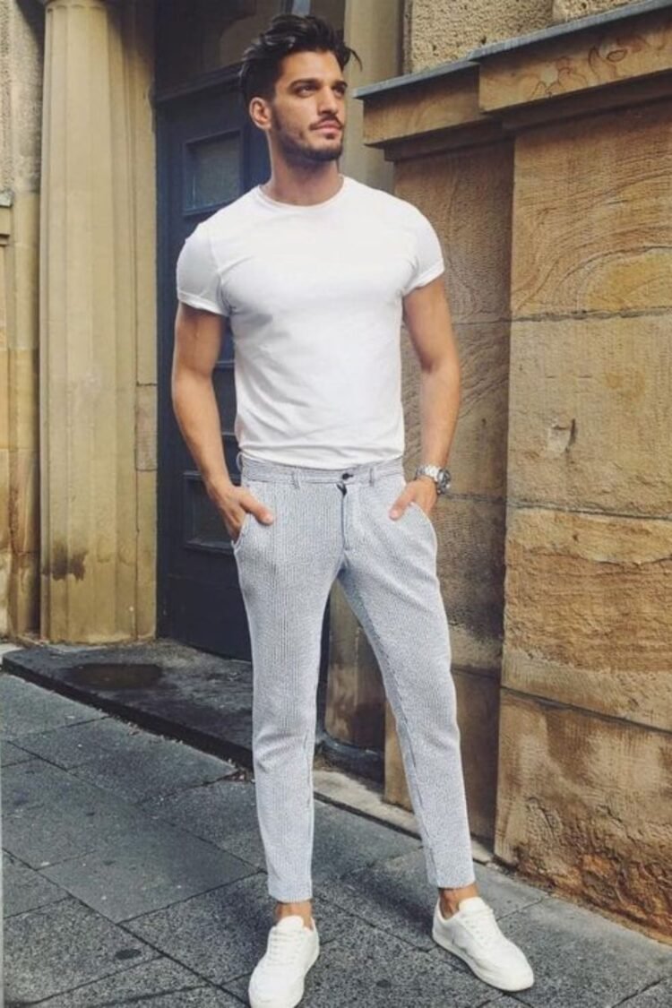 18 University Outfits for Men to Upgrade Your Campus Wardrobe