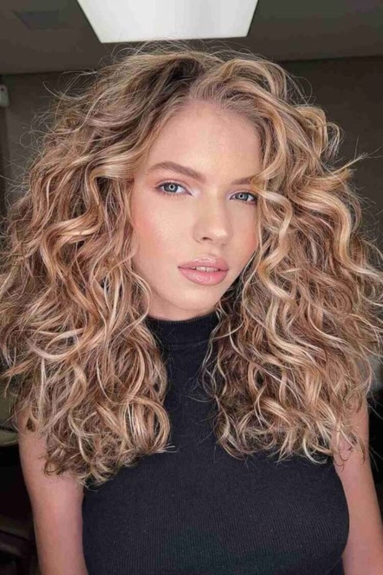 15 Dyed Curly Hair Ideas for Bold, Vibrant, and Gorgeous Curls