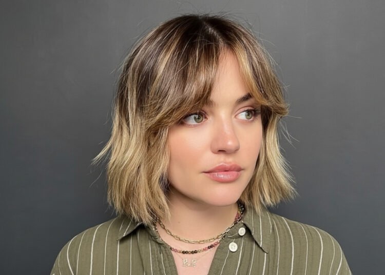 Top 20 Trendy Hairstyles For Slim Faces For A Graceful Look