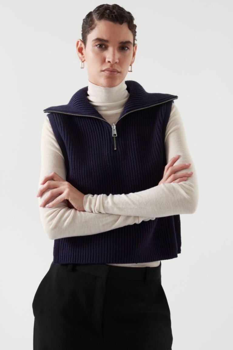 12 Fisherman Aesthetic Outfits for Women Who Love Classic Fashion