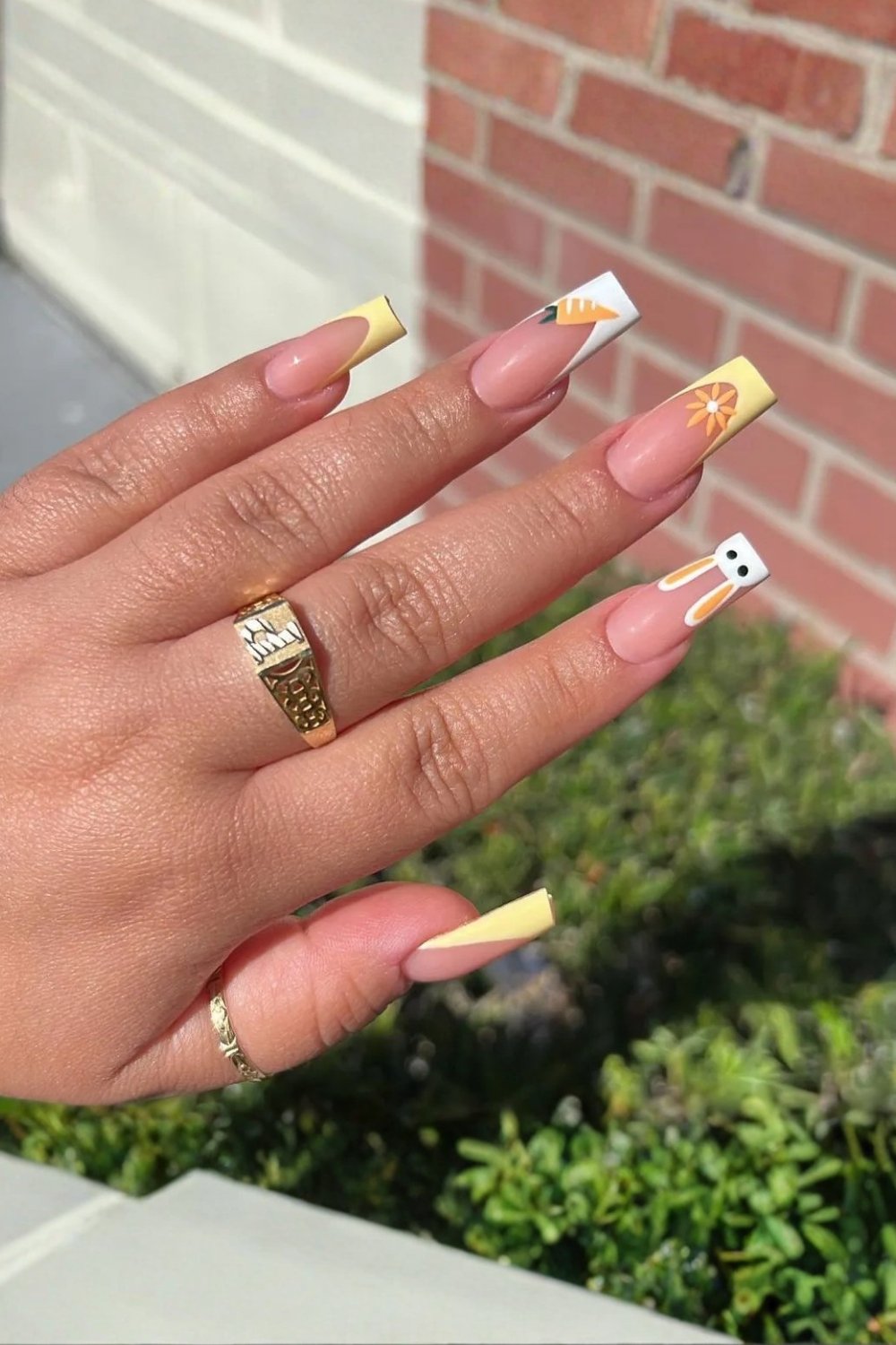21 Gorgeous French Tip Easter Nails For A Polished Look